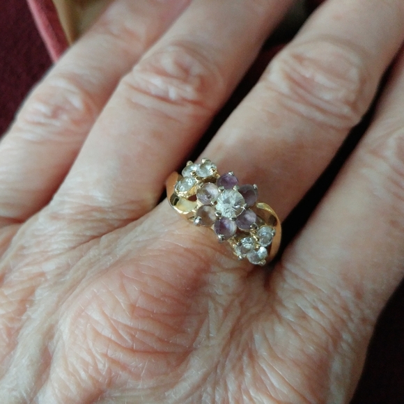 LIND | Jewelry | Pretty 4kt Gold Hge Lind Flower Ring Size 8 | Poshmark